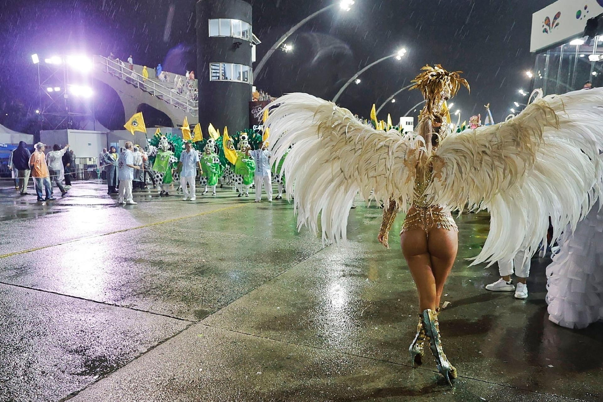 Carnaval 2023: Bastidores do 2º dia de desfiles em São Paulo