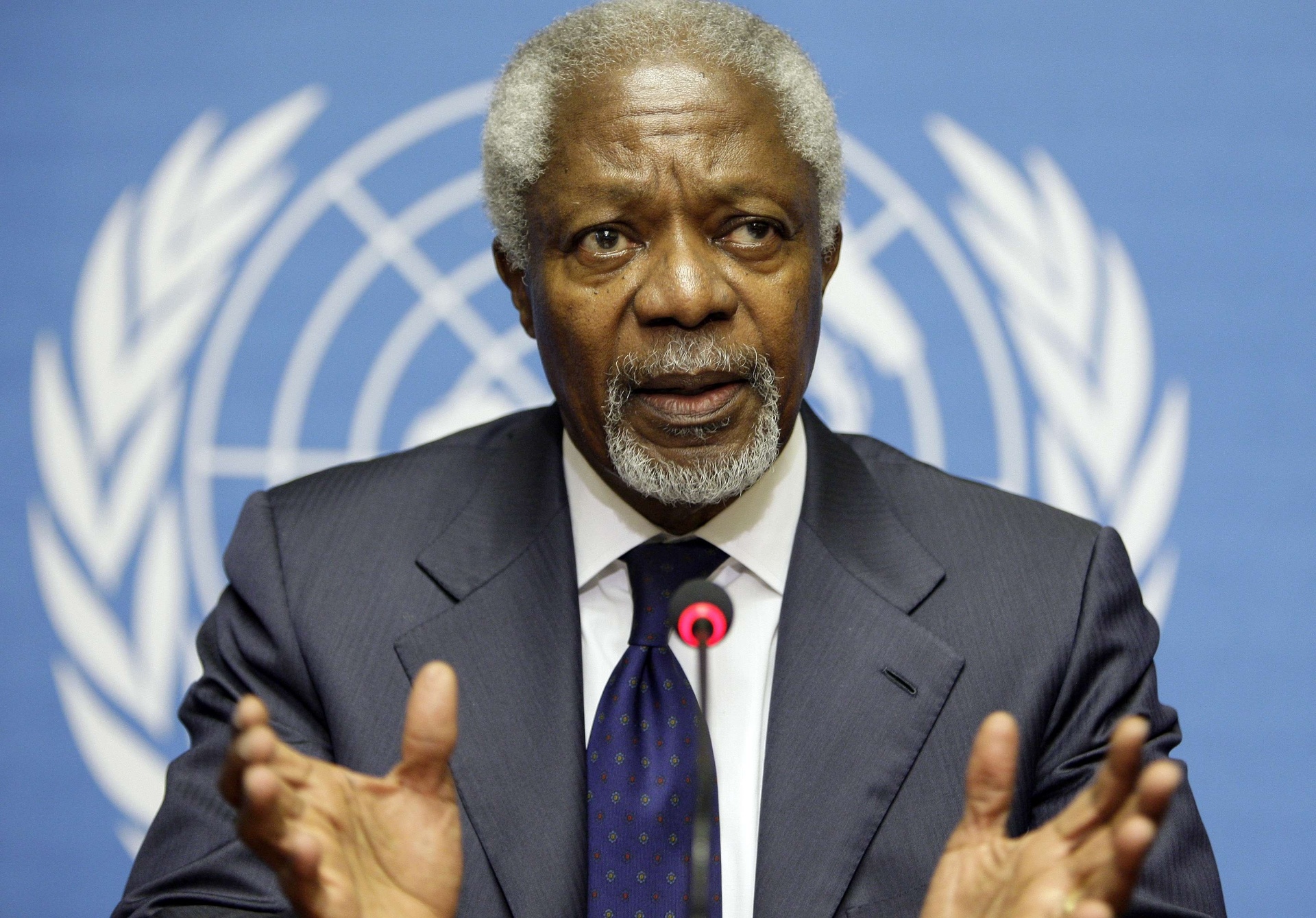 Fotos: A trajetória do ex-secretário-geral da ONU Kofi Annan - 18/08/2018 - UOL Notícias