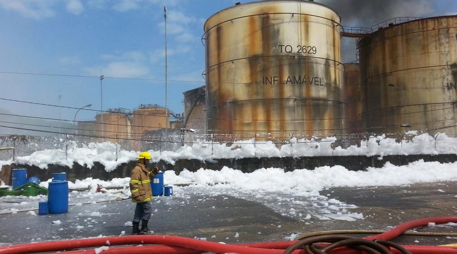 Fotos Incêndio De Grandes Proporções Atinge Empresa Em Santos 02 04