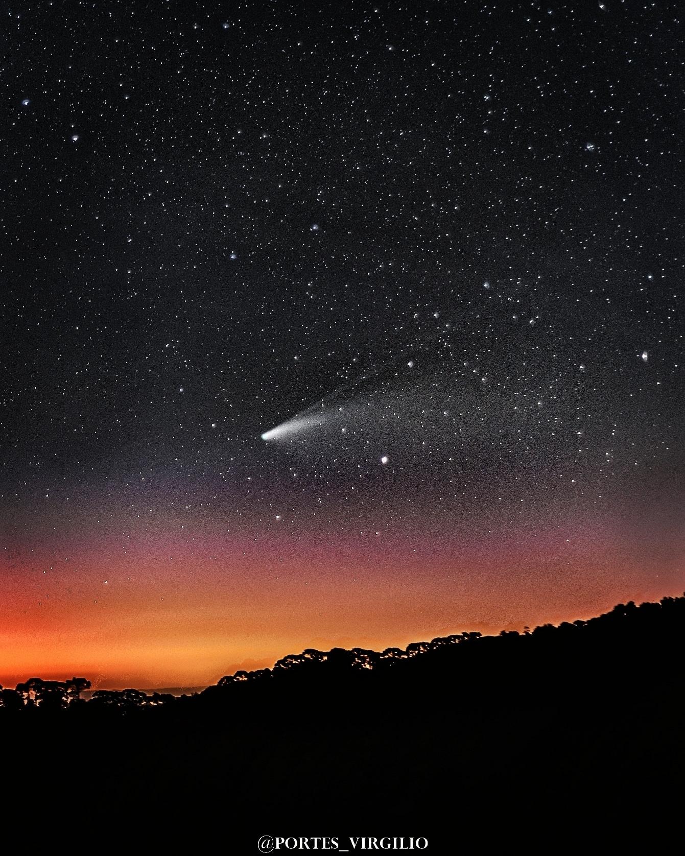 Meteoro, meteorito, cometa: o que é que você está buscando no céu, afinal? - 25/07/2020 - UOL TILT