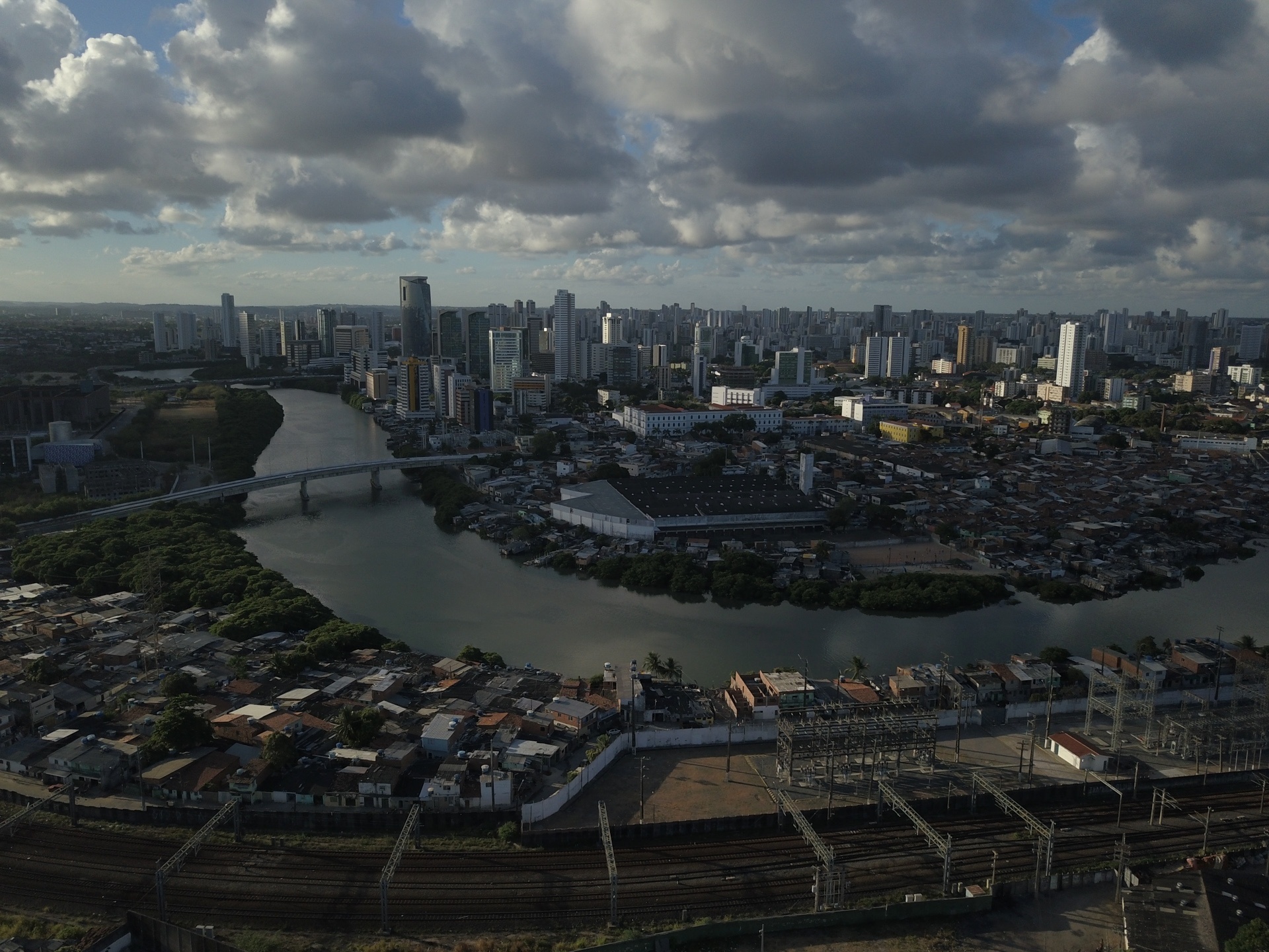 Fotos: As fases do rio Capibaribe - 28/12/2017 - UOL Notícias Fotos: As fases do rio Capibaribe - 28/12/2017 - UOL Notícias