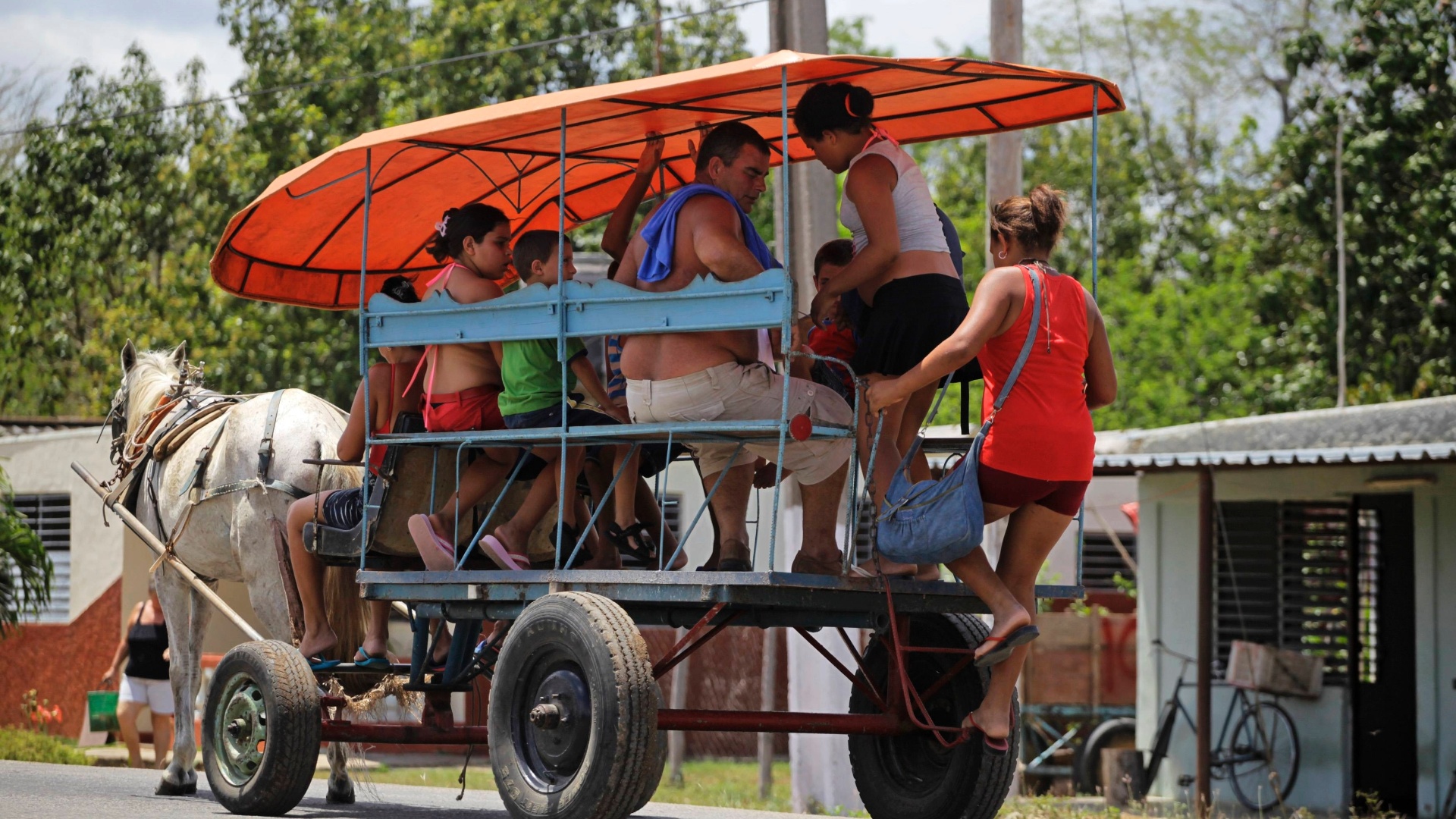 Fotos: Imagens do dia - 9 de abril de 2012 - 09/04/2012 - UOL Notícias