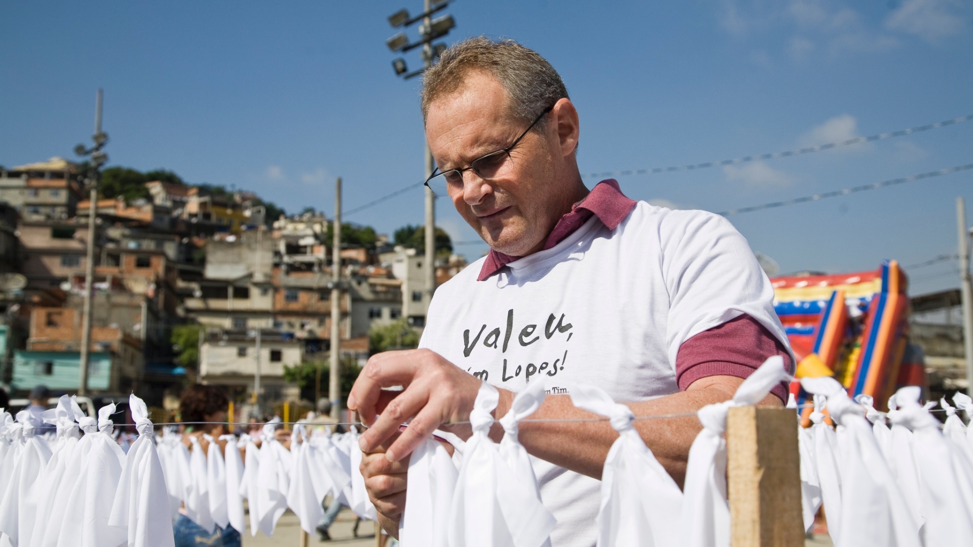 Fotos: Parentes e amigos lembram dez anos da morte do jornalista Tim ...