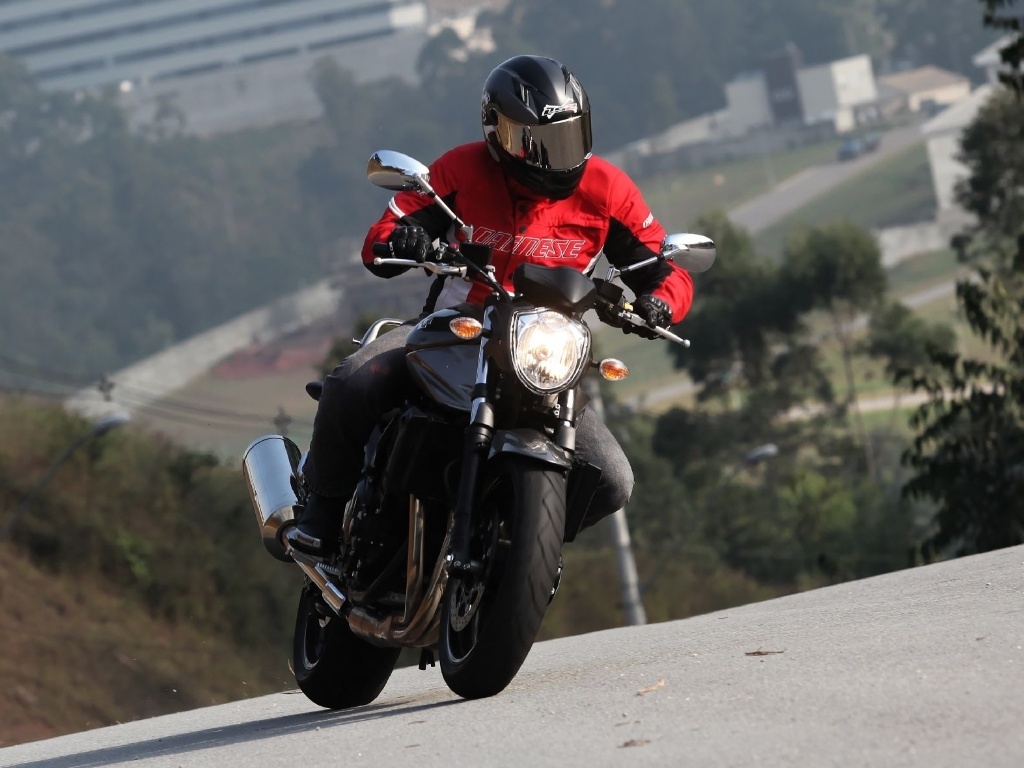 Fotos: Bandit 1250 - 15/06/2012 - UOL Carros