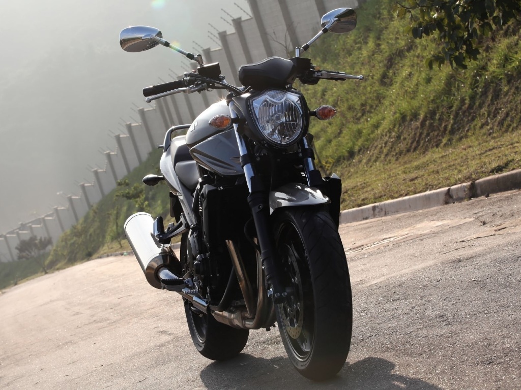 Fotos: Bandit 1250 - 15/06/2012 - UOL Carros