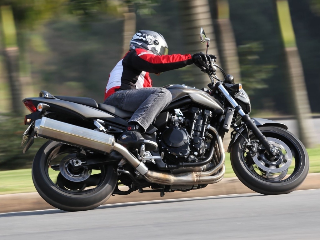 Fotos: Bandit 1250 - 15/06/2012 - UOL Carros