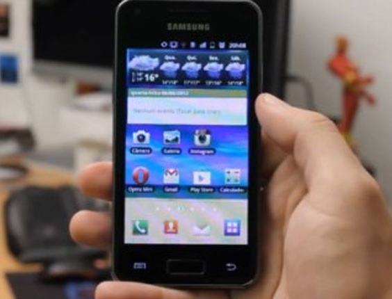 Fotos: Samsung Galaxy S II Lite tem ótimo desempenho a preço acessível ...