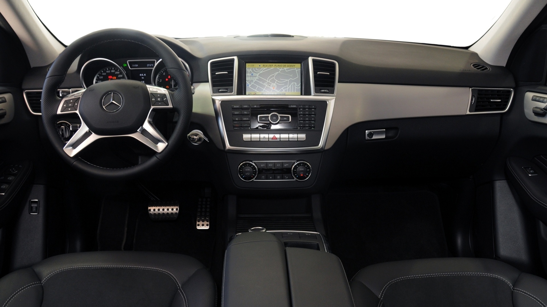 Fotos: ML 350 BlueEfficiency Sport - 04/07/2012 - UOL Carros