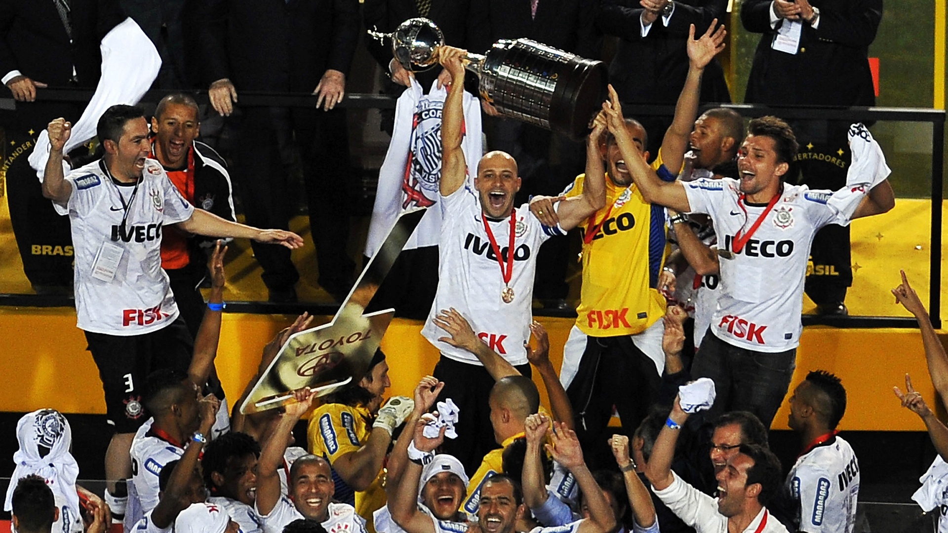 Corinthians campeão da Libertadores: Fotos e imagens - UOL Esporte