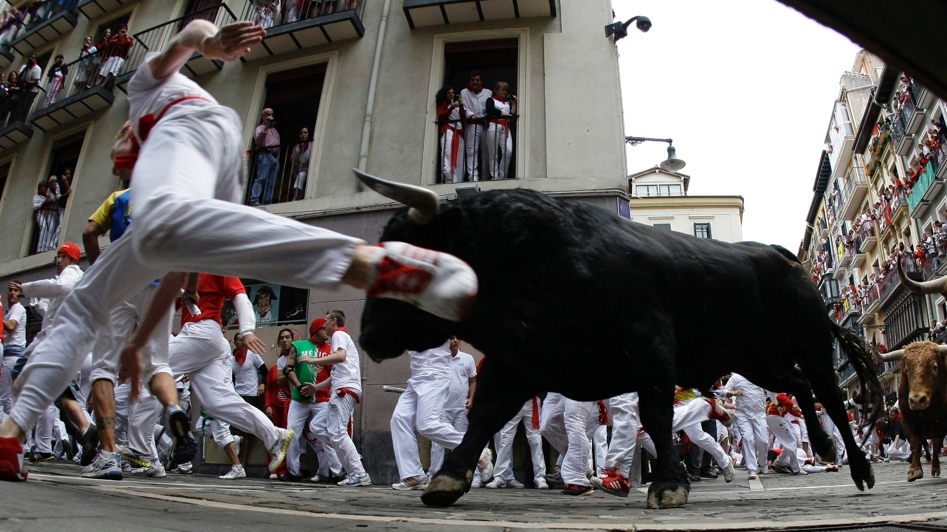 Fotos: Veja fotos de touradas e festivais ao redor do mundo - 27/07 ...