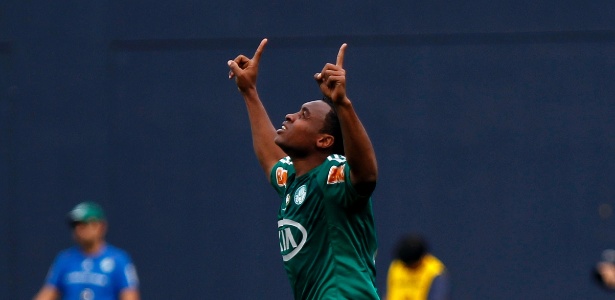 Revelado pelo Vitória, Obina diz que vai 'jogar no maior clube da Bahia ...