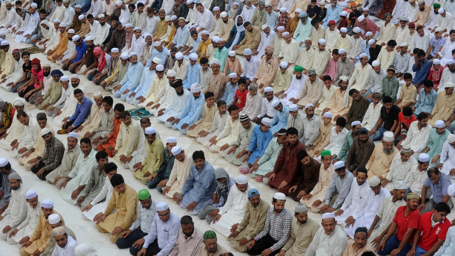 Fotos: Muçulmanos celebram o Ramadã - 20/07/2012 - UOL Notícias