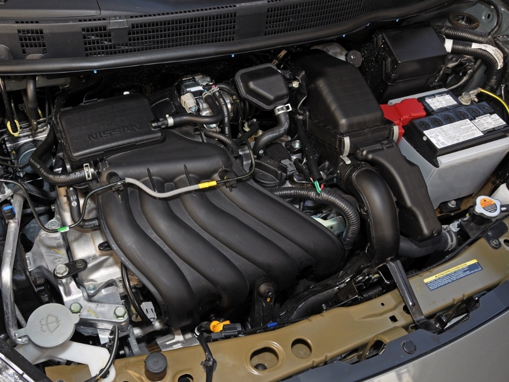 Nissan March SR tem pacote completo e preço justo; assista - 08/02/2013 ...