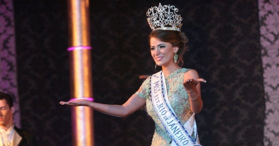 Mineira, noiva de Latino vence Miss Rio de Janeiro 2012 sob vaias - 26 ...