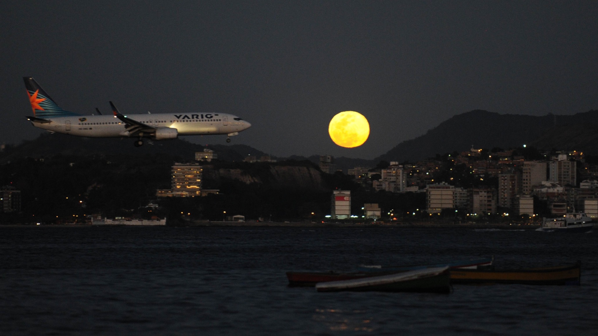 Fotos: Fenômeno Lua Azul toma conta do céu nesta sexta-feira (31) - 31 ...
