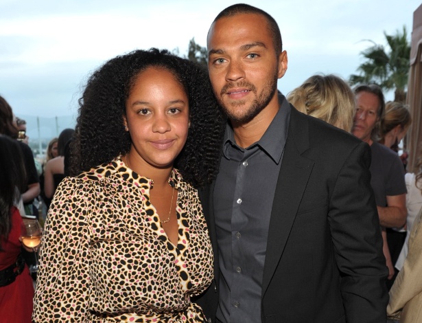 Jesse Williams, ator da série "Grey's Anatomy", se casa com corretora ...