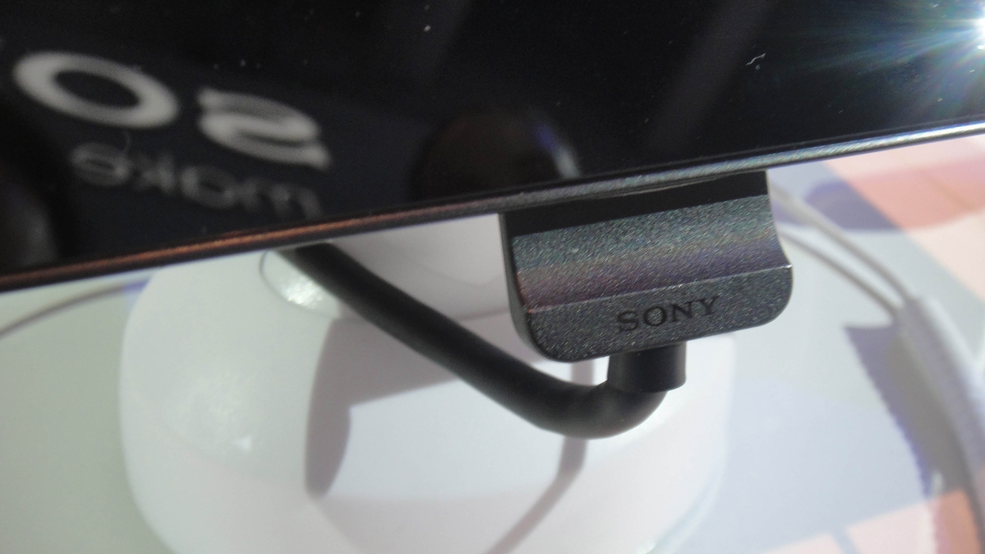 Fotos: À prova d'água, tablet Xperia Tablet S ganha fôlego com hardware ...