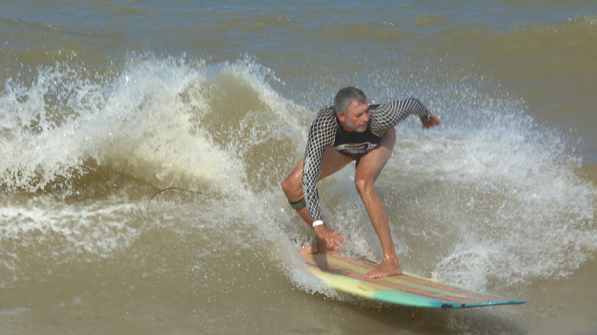 Fotos: Tambaba Open de Surfe Naturista - 06/09/2012 - UOL Esporte
