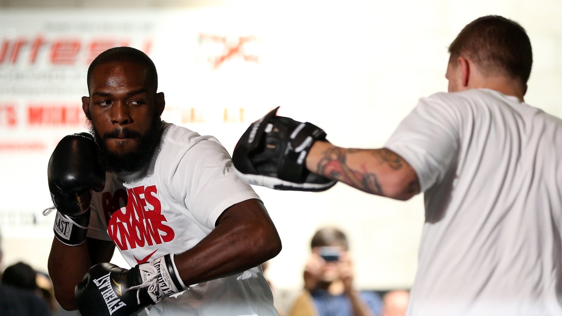 Fotos: Treino aberto do UFC 152: Belfort x Jones - 19/09/2012 - UOL Esporte