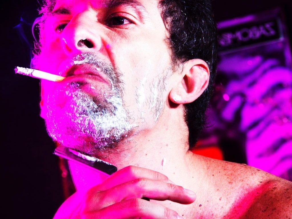 Milhem Cortaz - Fotos - UOL TV e Famosos