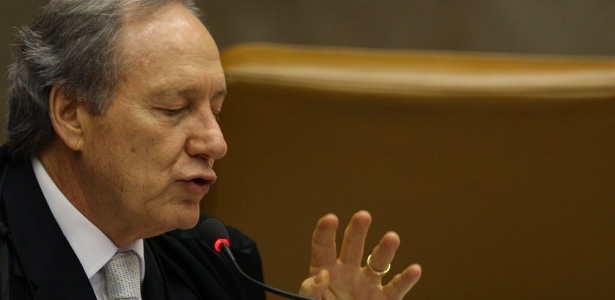 Lewandowski diz que não entrará no mérito se houve ou não mensalão - 20 ...