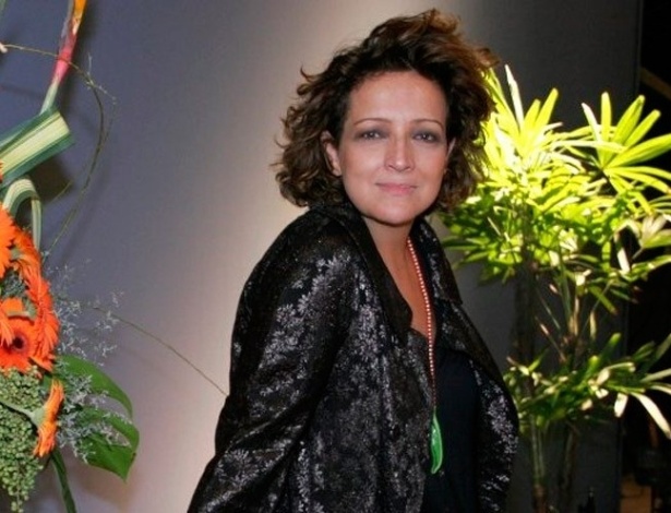 Veja as famosas que iniciaram a carreira como modelo - Fotos - UOL TV e ...