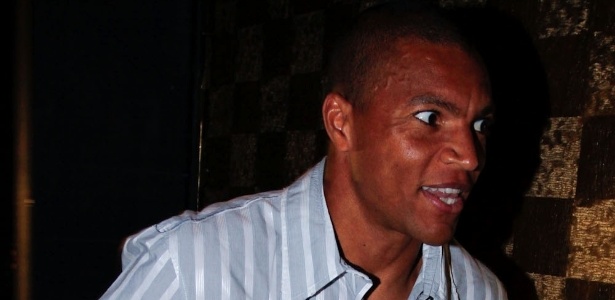 Inter recebe aval do Grêmio e anuncia contratação de Dida por dois anos ...