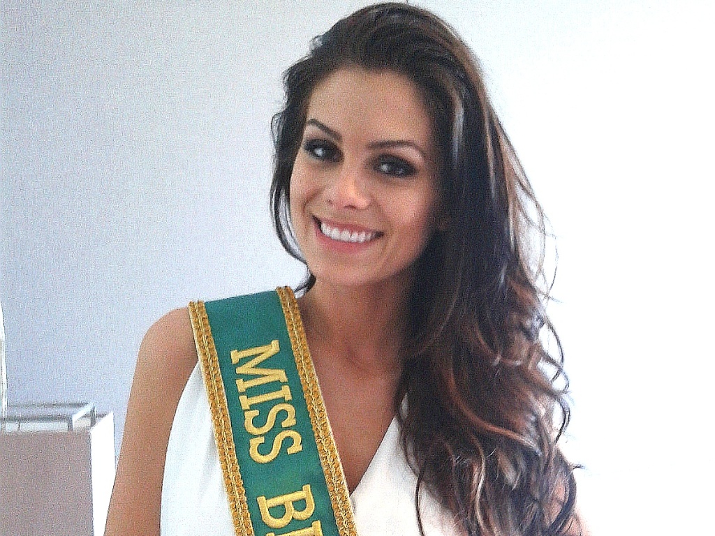 Estou tranquila, me preparei bem para o Miss Universo, conta a ...