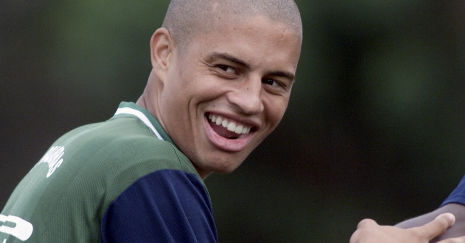 A carreira de Alex - Futebol - UOL Esporte