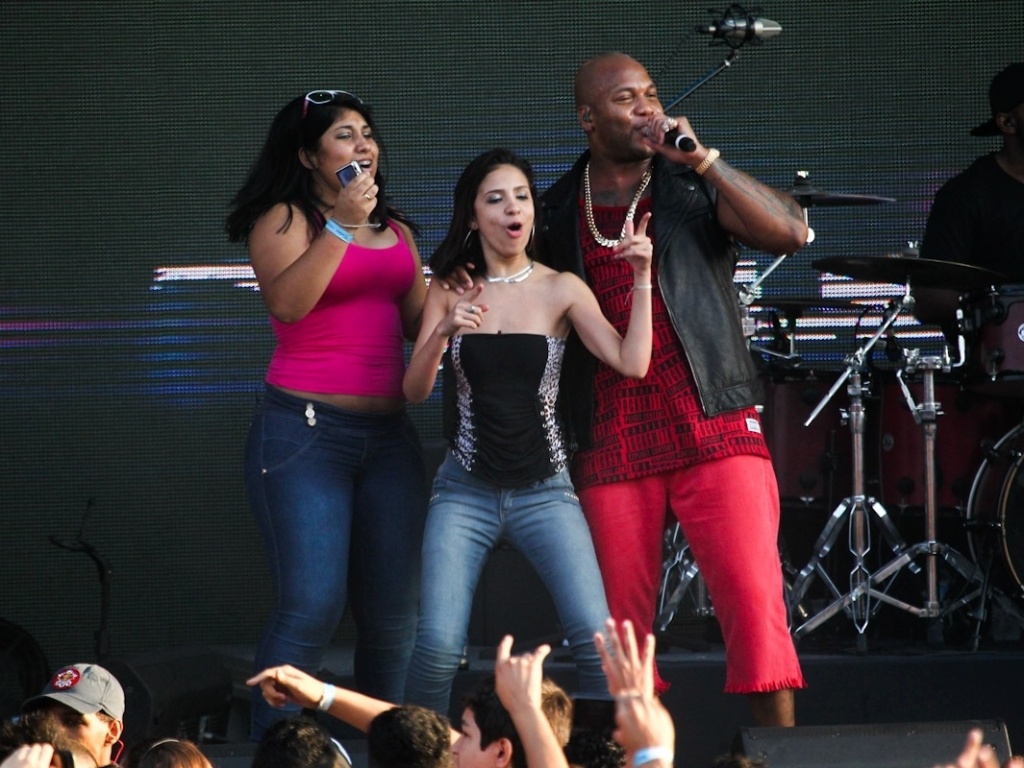 Fotos: Veja imagens do show do rapper Flo Rida em São Paulo - 08/10 ...