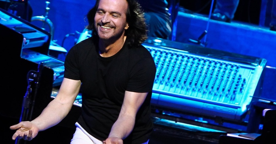 Fotos: Veja imagens dos shows de Yanni na turnê "An Evening with Yanni ...