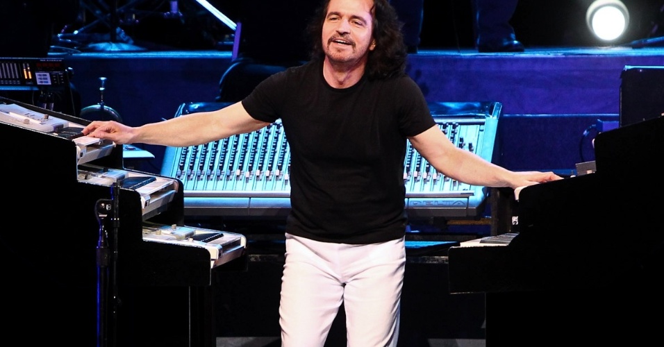 Fotos: Veja imagens dos shows de Yanni na turnê "An Evening with Yanni ...