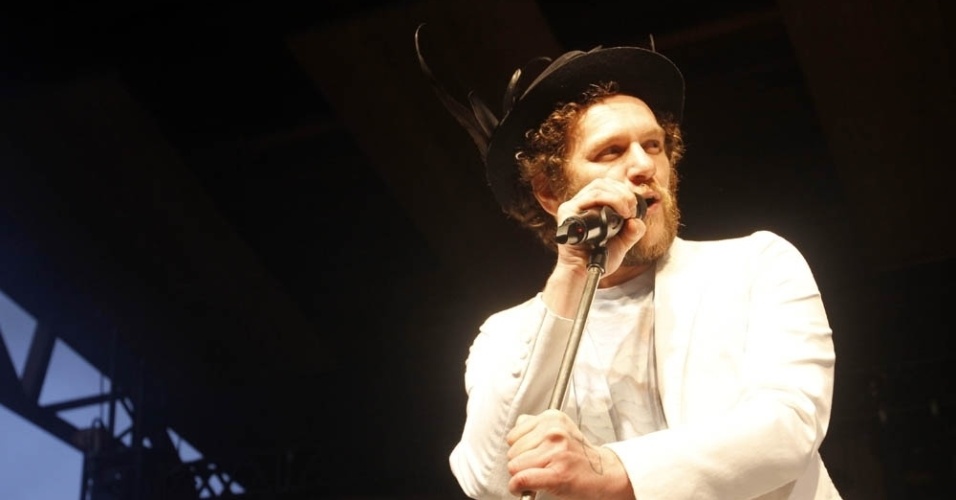 Fotos: Veja fotos do cantor Otto em show na Praça Victor Civita em São ...