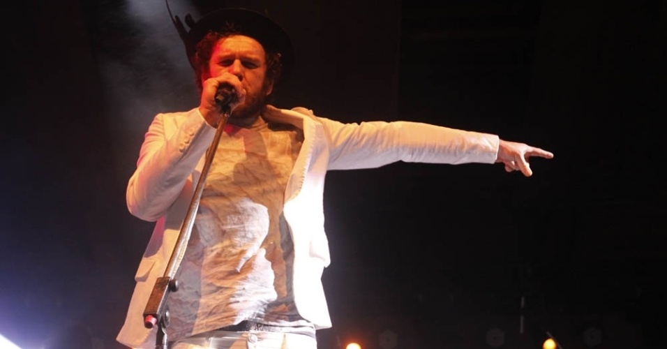 Fotos: Veja fotos do cantor Otto em show na Praça Victor Civita em São ...