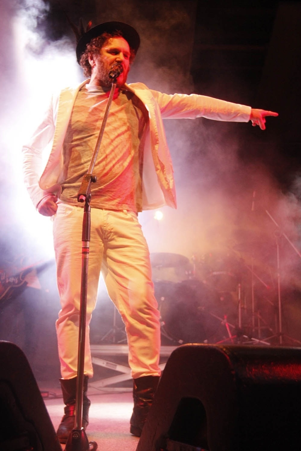 Fotos: Veja fotos do cantor Otto em show na Praça Victor Civita em São ...