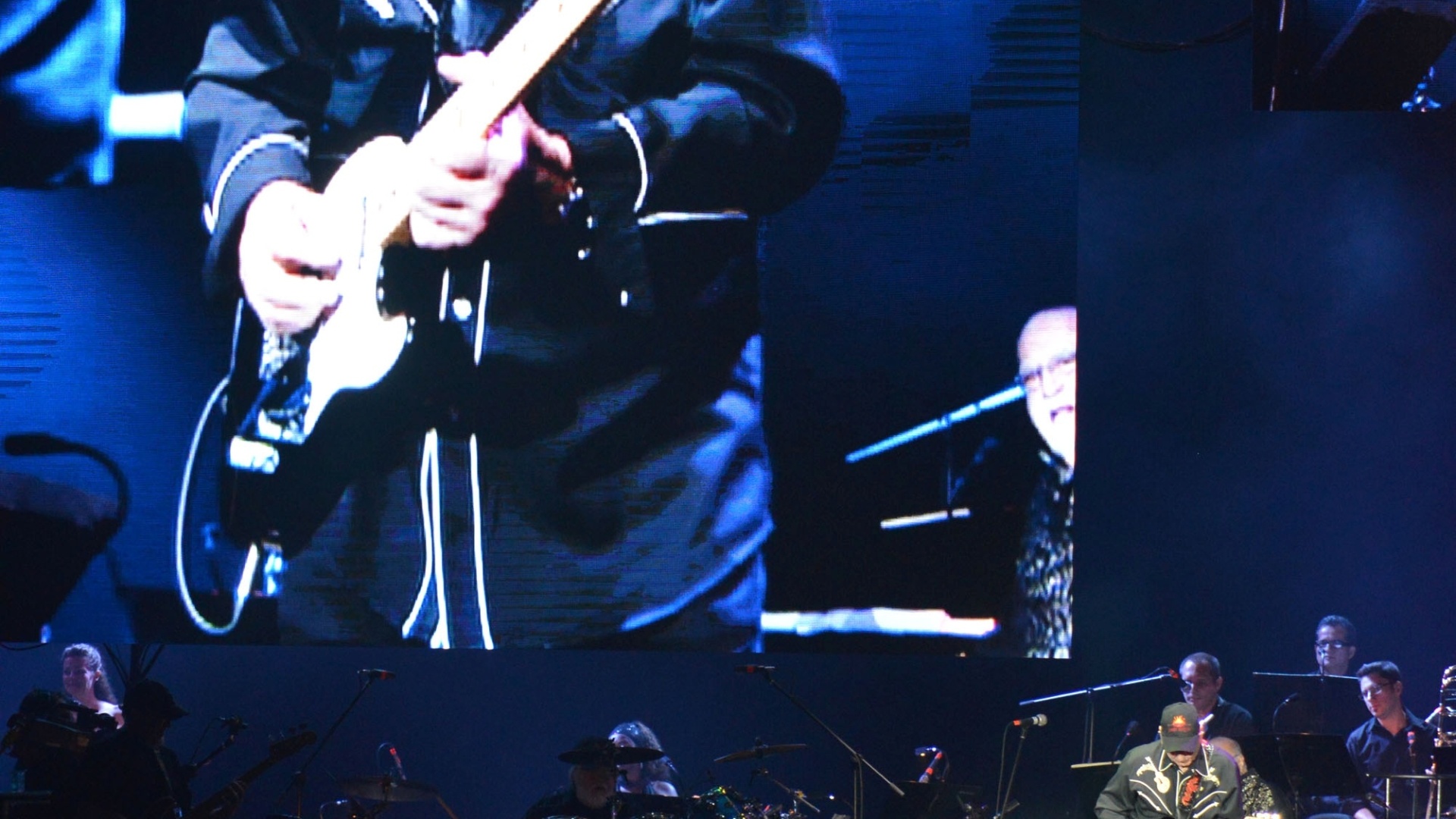 Fotos: Veja fotos da turnê "Elvis In Concert" no Brasil - 07/10/2012 ...