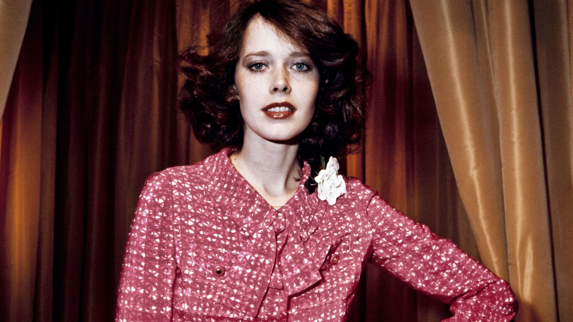 Fotos Veja A Trajetória Da Atriz Sylvia Kristel Estrela De