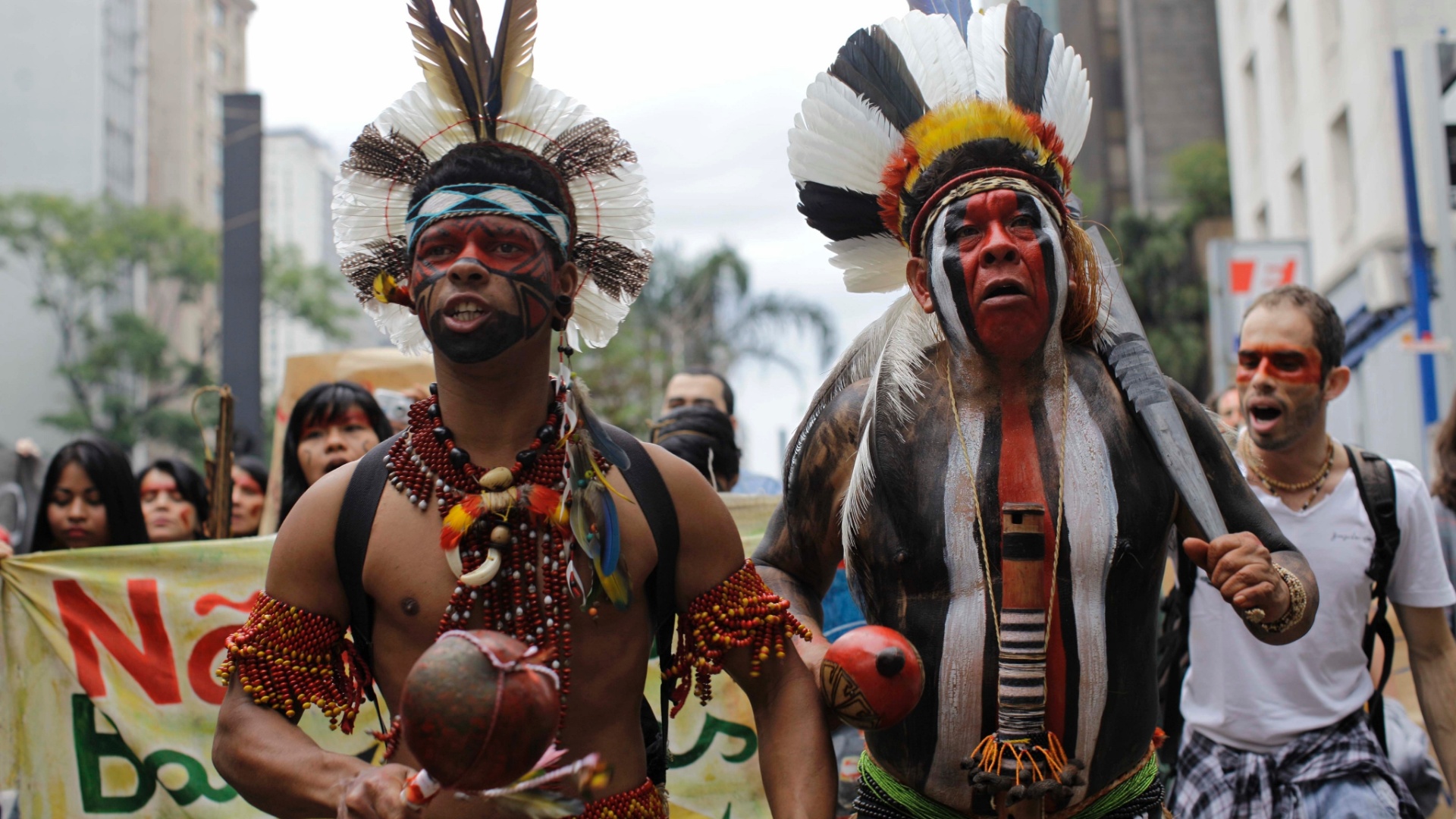 Fotos: Veja imagens dos índios guaranis-kaiowás - 24/10/2012 - UOL Notícias
