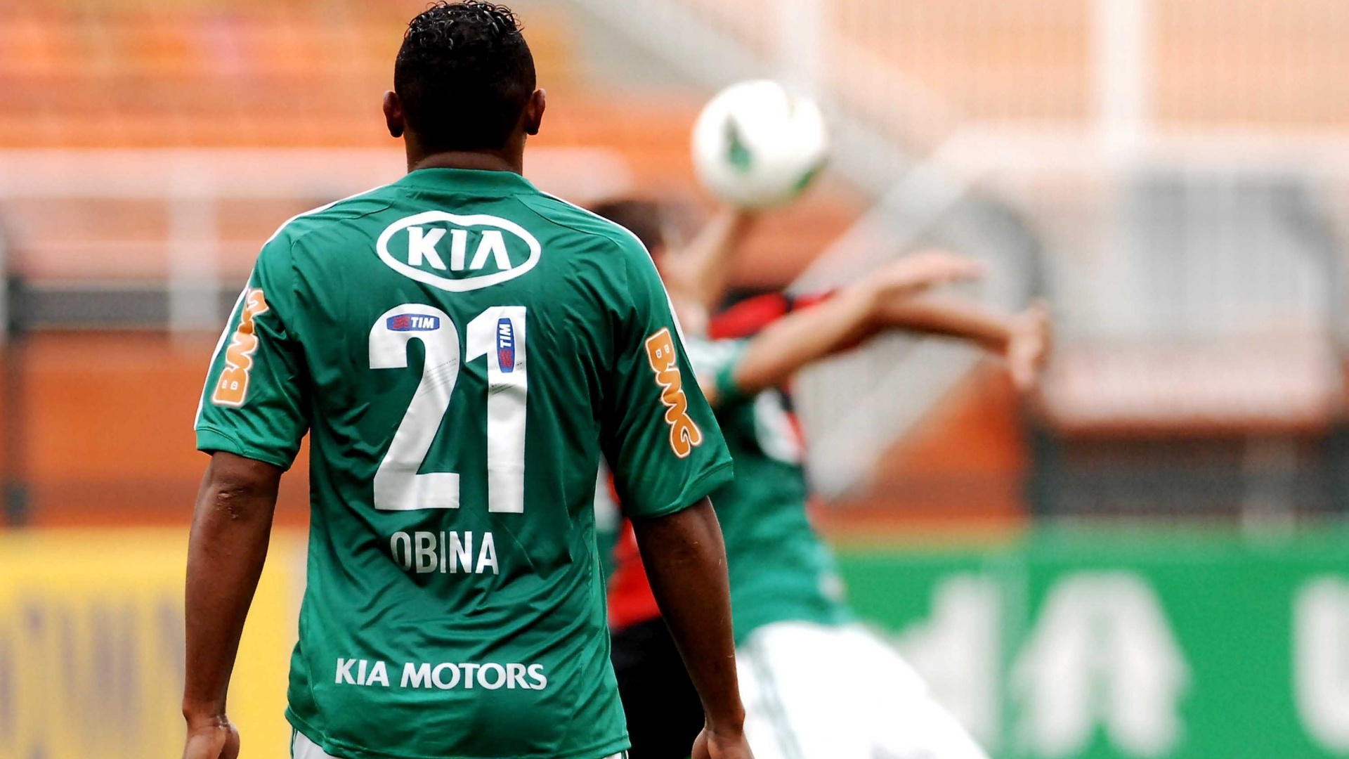 Revelado pelo Vitória, Obina diz que vai 'jogar no maior clube da Bahia ...