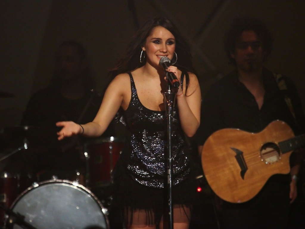 Fotos: Dulce Maria, ex-integrante do grupo RBD, faz show em São Paulo ...