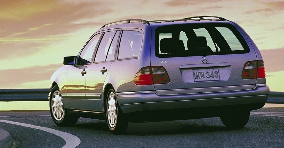 Fotos: Classe E - 11/12/2012 - UOL Carros