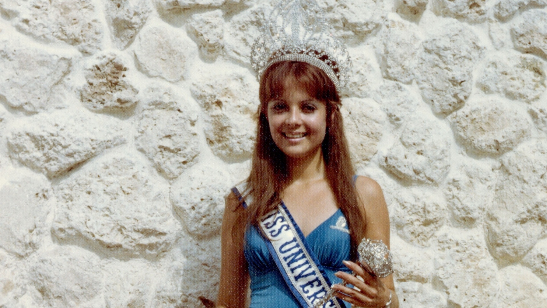 Nunca há um momento de tédio, conta Miss Universo 2012 - 06/11/2013 ...