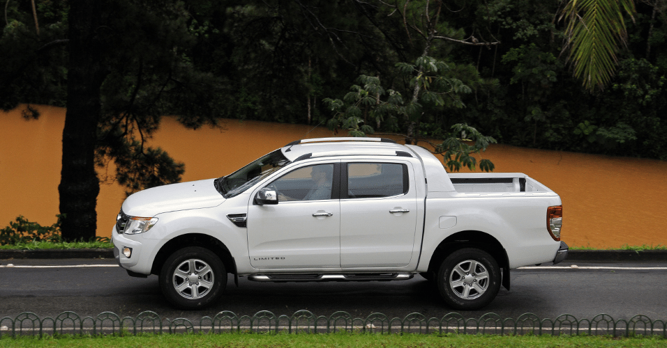 Fotos: Ranger Limited 4x2 Flex - 19/12/2012 - UOL Carros