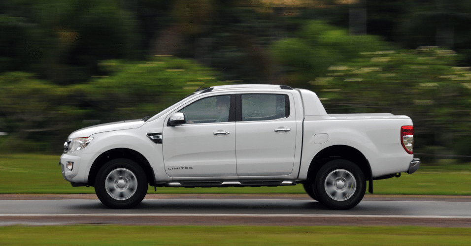 Fotos: Ranger Limited 4x2 Flex - 19/12/2012 - UOL Carros