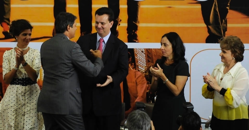 Fotos: Prefeitos eleitos tomam posse em todo o Brasil - 01/01/2013 ...