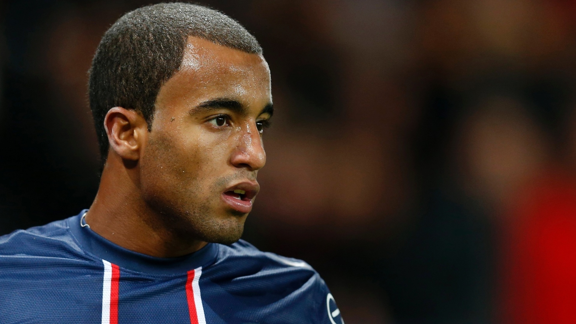 Fotos: Estreia oficial de Lucas pelo PSG - 11/01/2013 - UOL Esporte