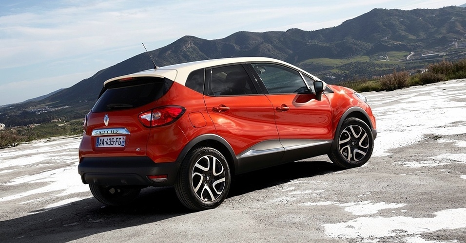 Renault espera "cenário melhor" para trazer Captur ao Brasil - 02/10 ...