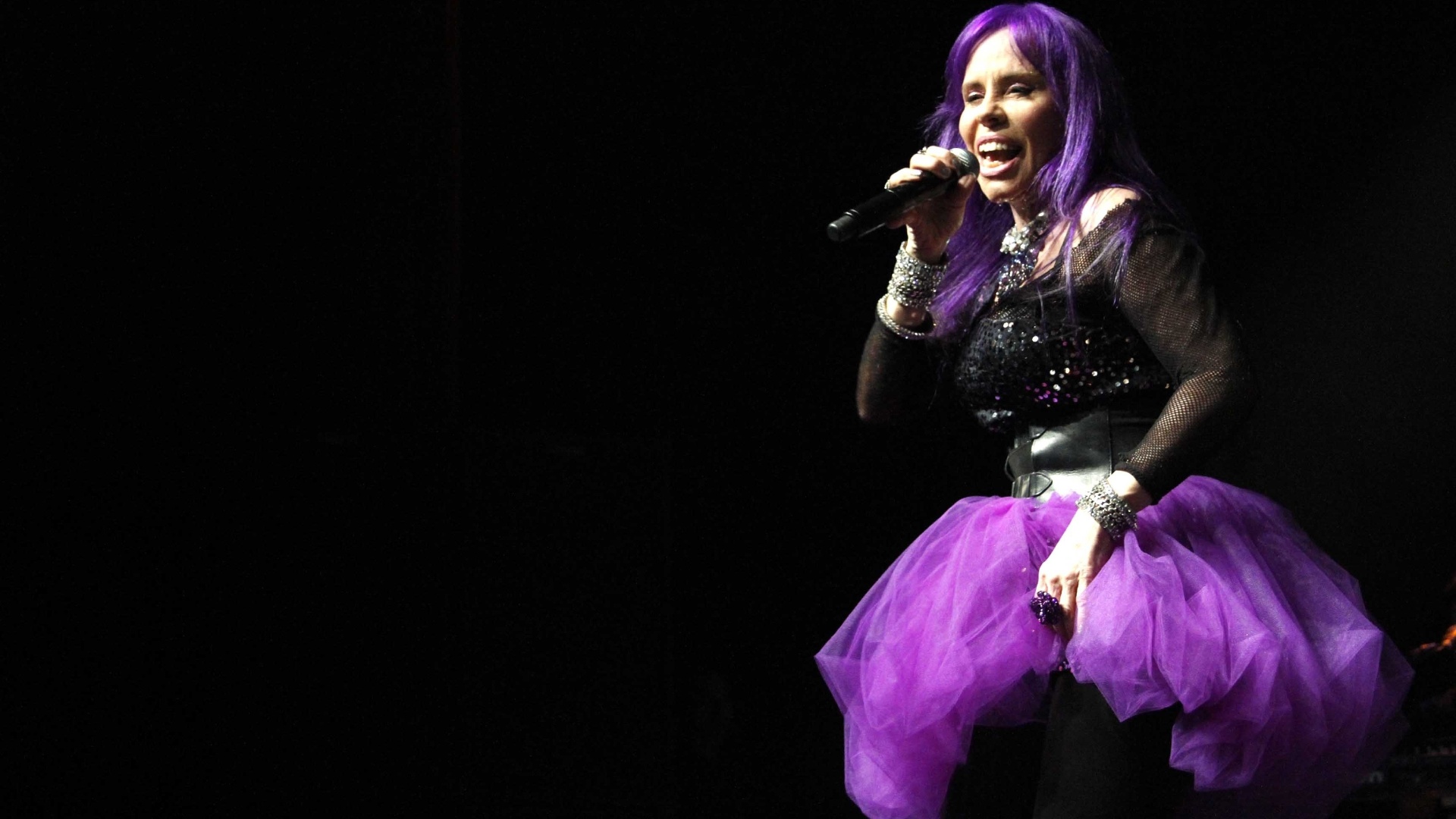 Fotos: Baby do Brasil faz releitura de sua carreira com novo show - 03 ...