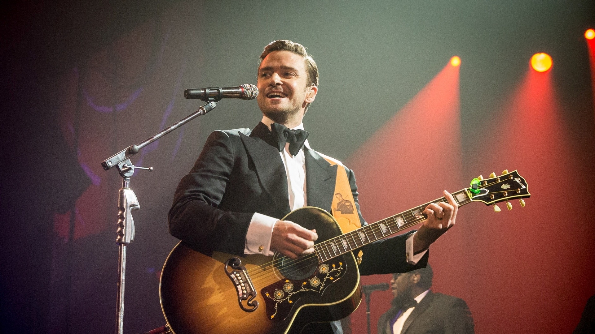 Fotos: Justin Timberlake retorna aos palcos em evento beneficente - 04 ...