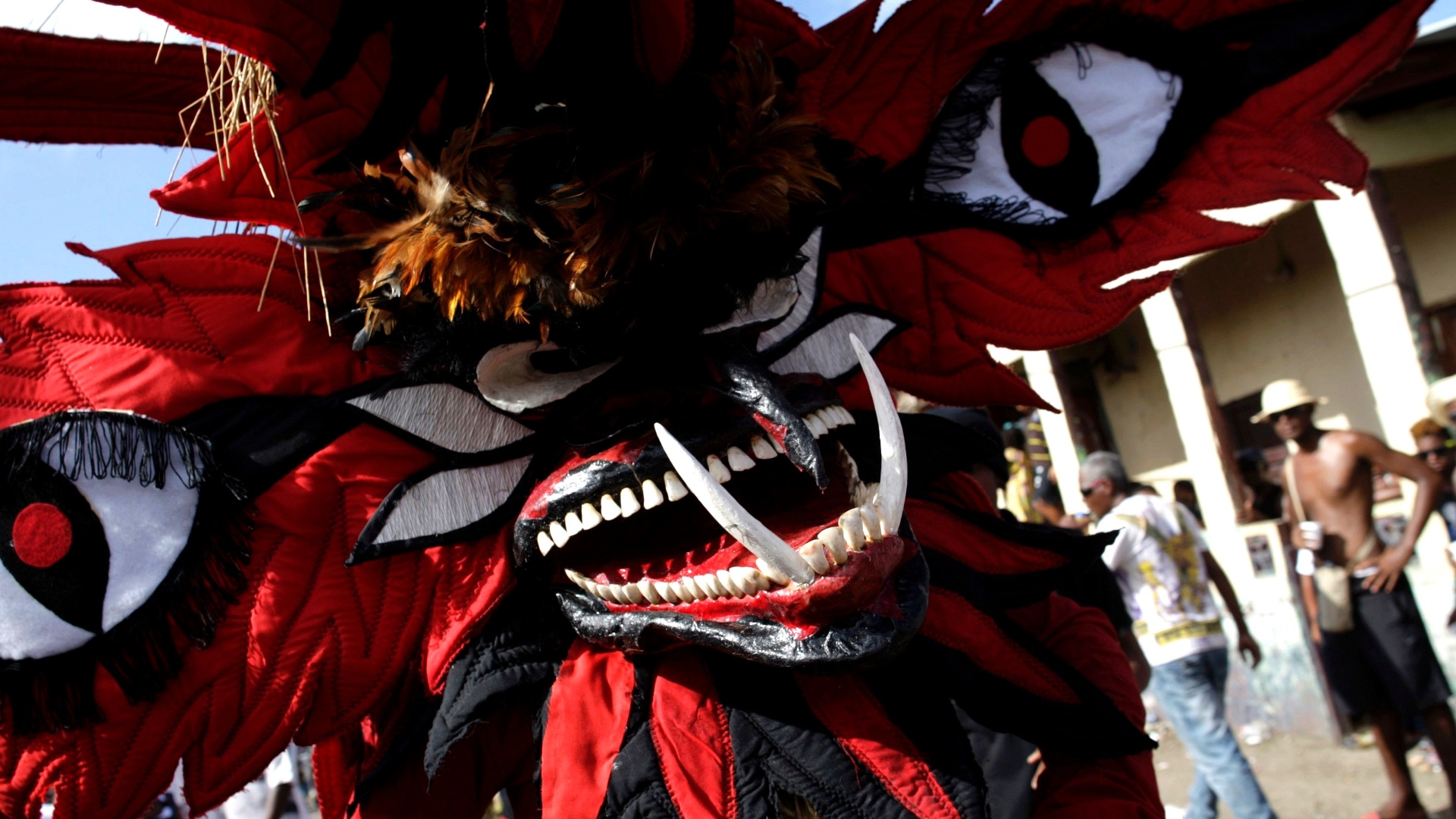 Fotos: Diabos e escravos se enfrentam no carnaval panamenho - 14/02 ...